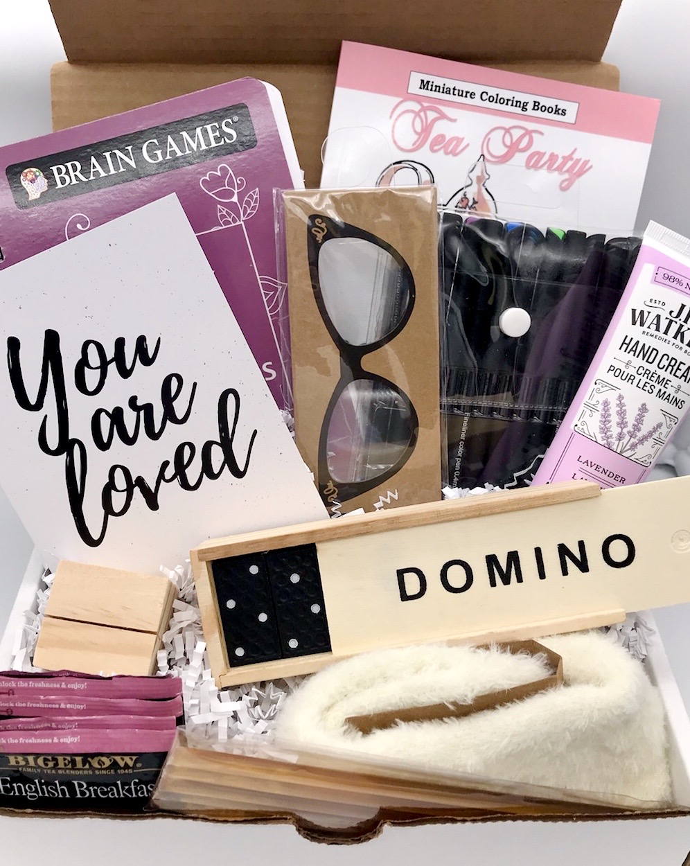 Love Your Day Designs – Lovingly Curated Specialty Gift Boxes